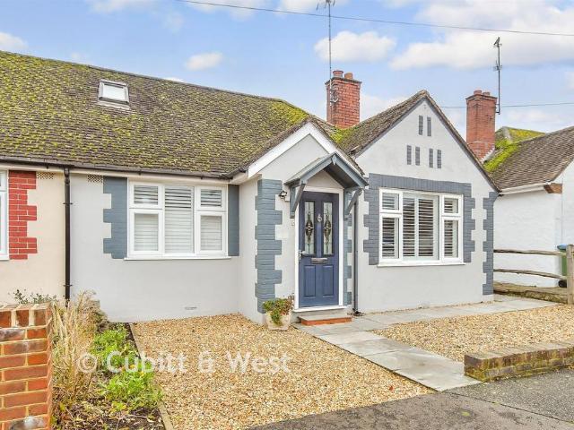 3 bedroom semi detached bungalow for sale
