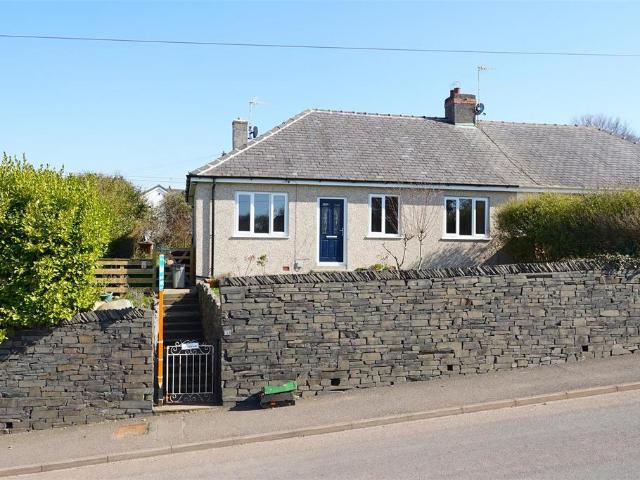 3 bedroom semi detached bungalow for sale