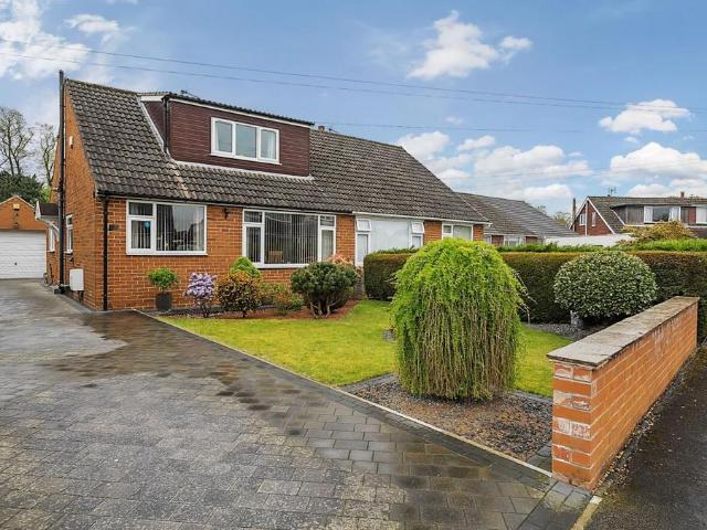 3 bedroom semi detached bungalow for sale