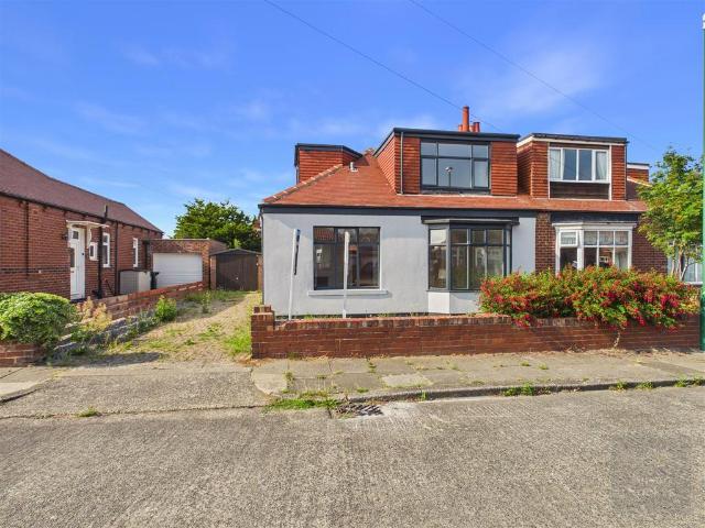 3 bedroom semi detached bungalow for sale
