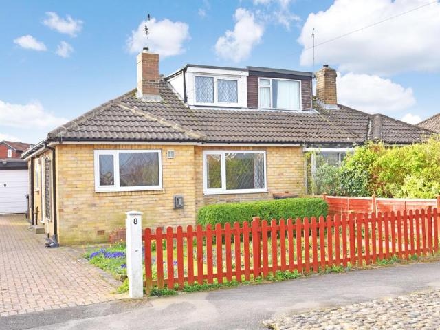 3 bedroom semi detached bungalow for sale