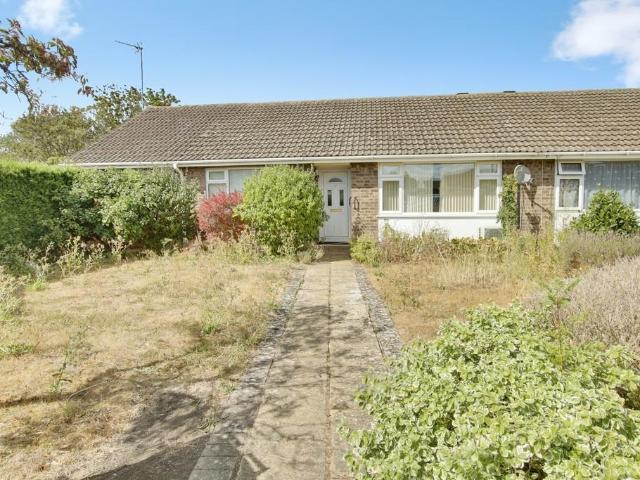 4 bedroom semi detached bungalow for sale