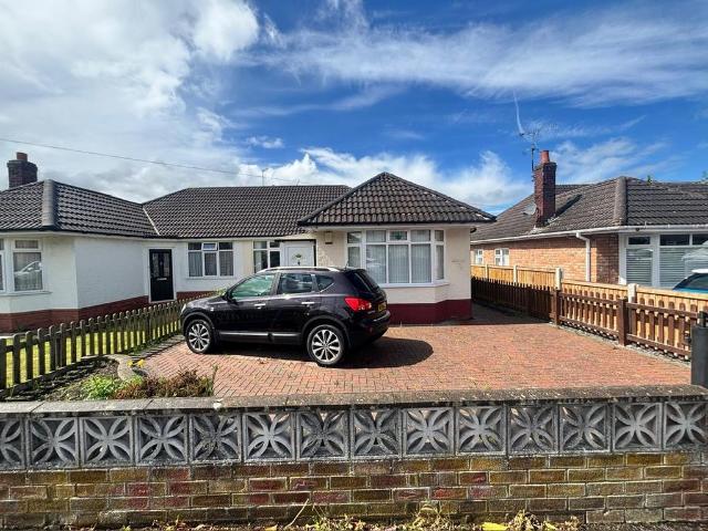 3 bedroom semi detached bungalow for sale