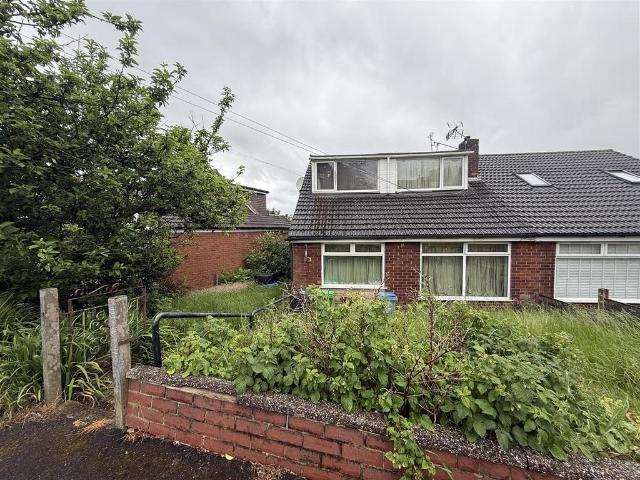 3 bedroom semi detached bungalow for sale