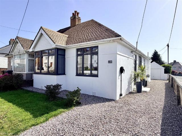 3 bedroom semi detached bungalow for sale