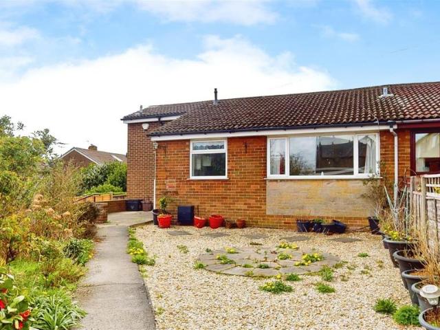 3 bedroom semi detached bungalow for sale