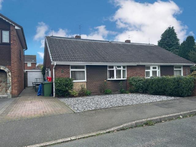 3 bedroom semi detached bungalow for sale