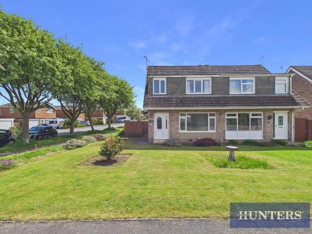 3 bedroom semi detached bungalow for sale