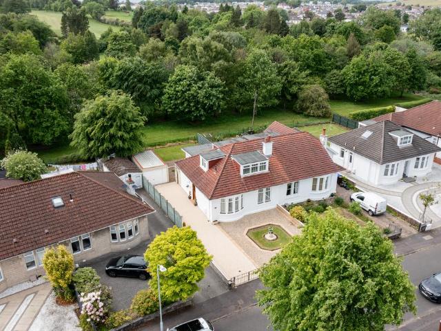 3 bedroom semi detached bungalow for sale