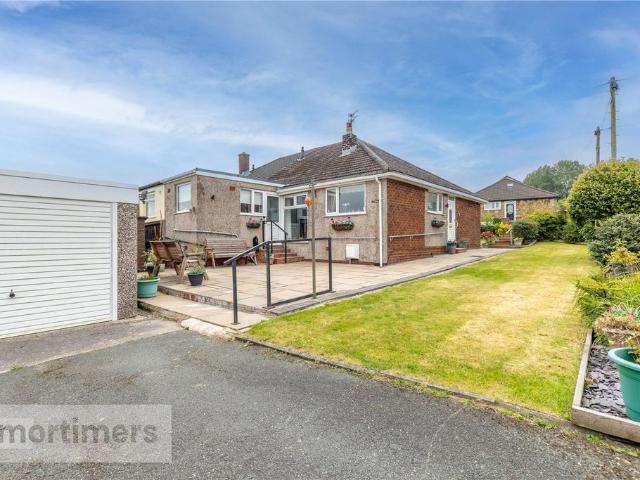 3 bedroom semi detached bungalow for sale