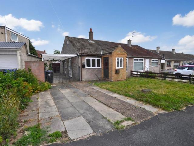 3 bedroom semi detached bungalow for sale