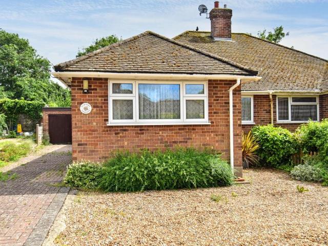 3 bedroom semi detached bungalow for sale