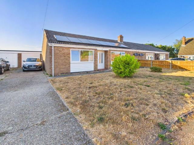 3 bedroom semi detached bungalow for sale