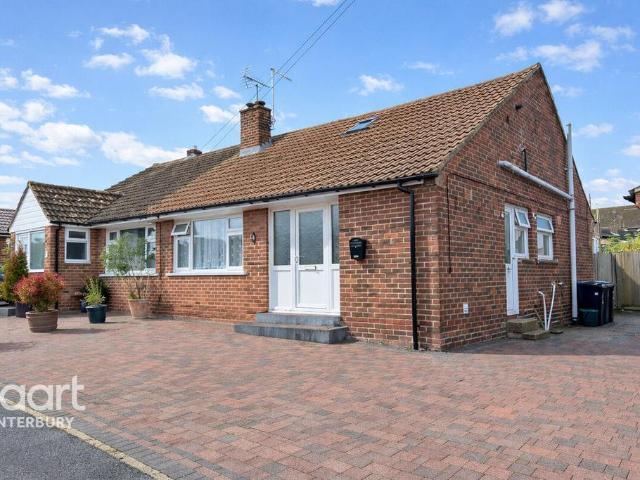 3 bedroom semi detached bungalow for sale