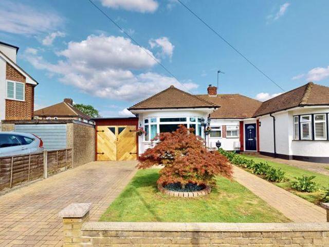 3 bedroom semi detached bungalow for sale