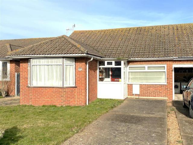 3 bedroom semi detached bungalow for sale