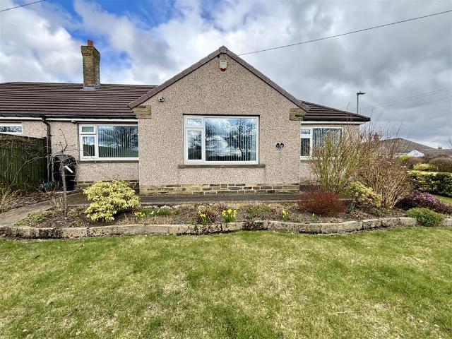3 bedroom semi detached bungalow for sale