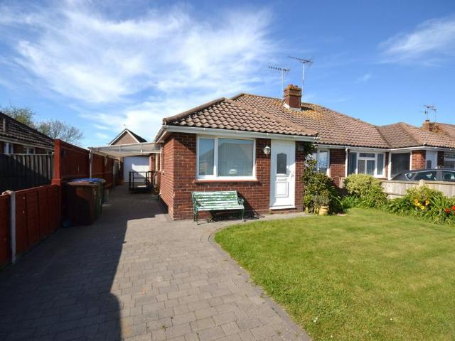 3 bedroom semi detached bungalow for sale