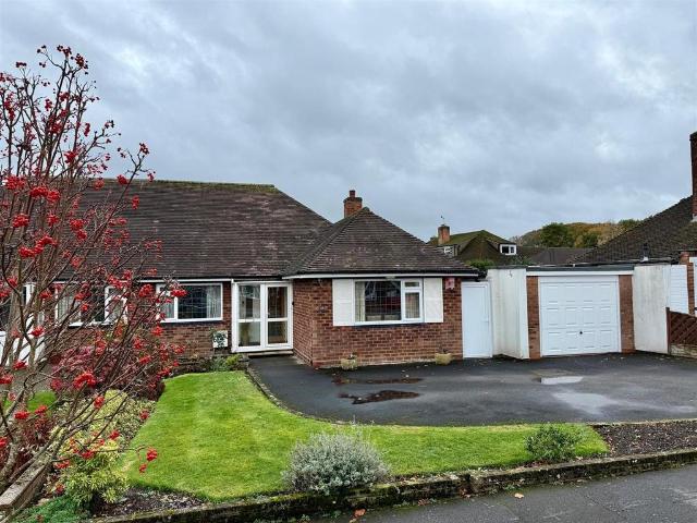 3 bedroom semi detached bungalow for sale