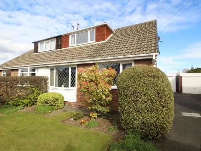 3 bedroom semi detached bungalow for sale