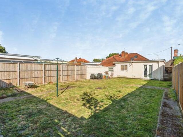 3 bedroom semi detached bungalow for sale in Warwick Road, Totton, Southampton, SO40