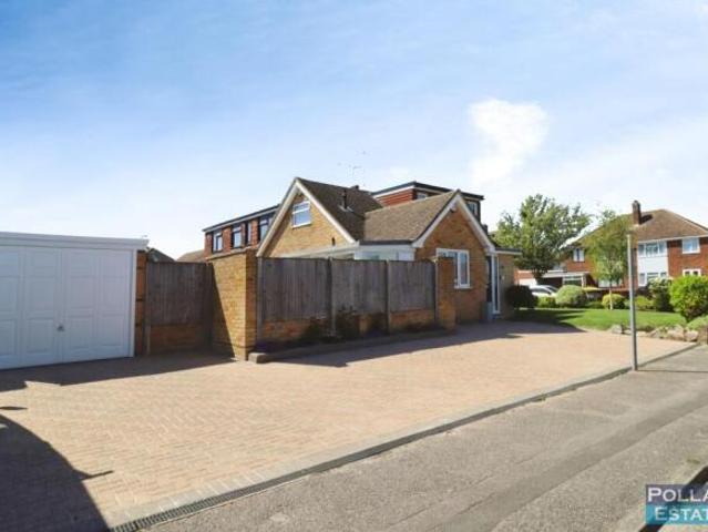 3 bedroom semi detached bungalow for sale in Wooldeys Road, Rainham, ME8