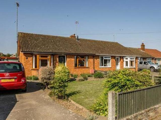 3 Bedroom Semi detached Bungalow For Sale In Acle