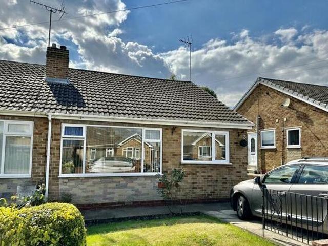 3 Bedroom Semi detached Bungalow For Sale In Barnby Dun