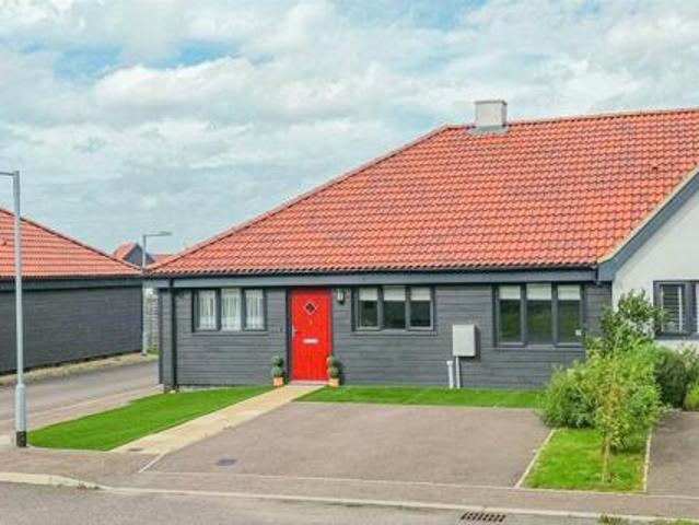 3 Bedroom Semi detached Bungalow For Sale In Crostwick