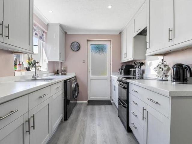 3 bedroom semi detached bungalow for sale in Cuckfield Crescent, Worthing, BN13