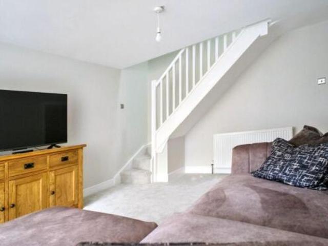 3 bedroom semi detached bungalow for sale in Deanhurst Gardens, Morley, Leeds, LS27