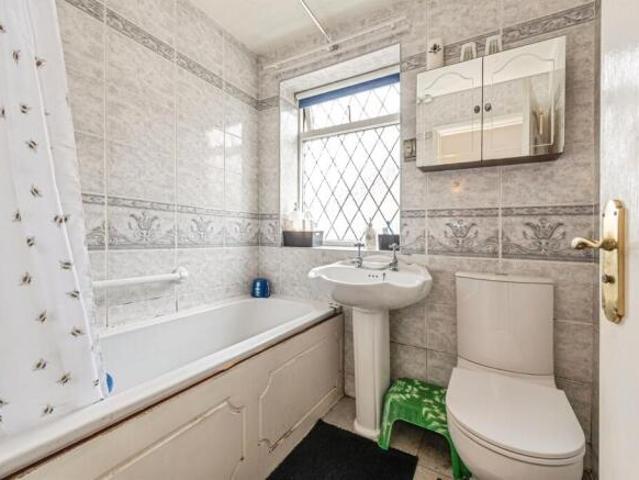 3 bedroom semi detached bungalow for sale in Frensham Drive, Bradford, BD7