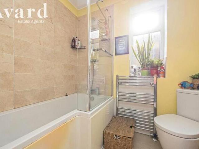 3 bedroom semi detached bungalow for sale in Greenfield Crescent, Brighton, BN1