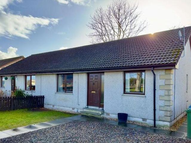 3 Bedroom Semi detached Bungalow For Sale In Invergordon