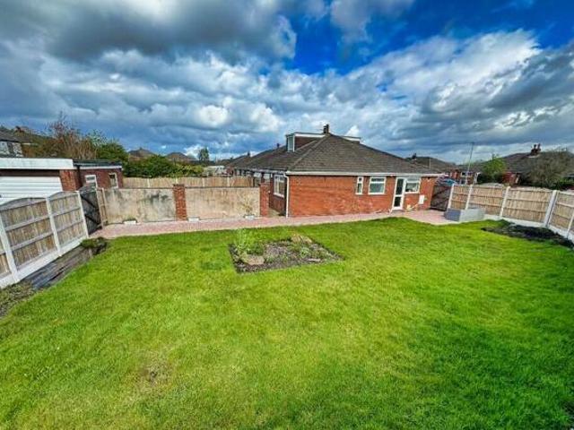 3 Bedroom Semi detached Bungalow For Sale In Lowton