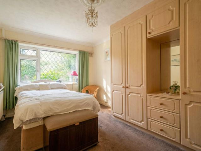 3 bedroom semi detached bungalow for sale in Melton Avenue, Solihull, B92