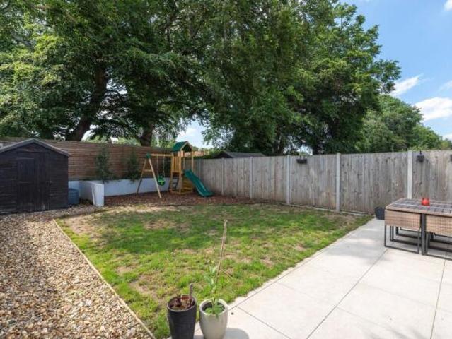 3 bedroom semi detached bungalow for sale in Oak Avenue, Thorpe St Andrew, NR7