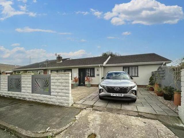 3 Bedroom Semi detached Bungalow For Sale In Rhos, Pontardawe