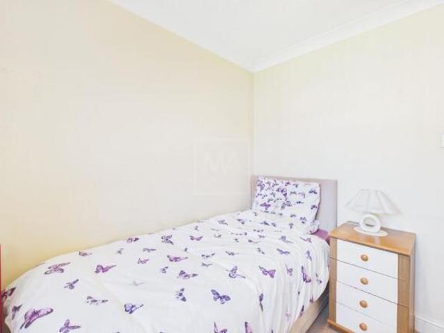 3 bedroom semi detached bungalow for sale in Ruthin Close, Callands, WA5