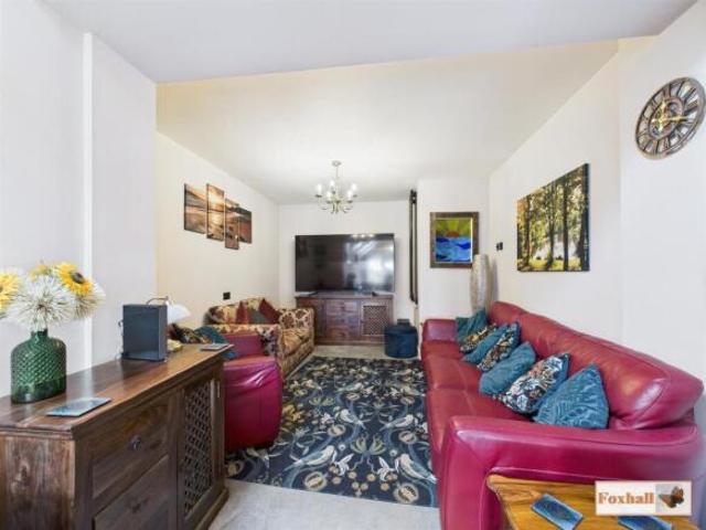 3 bedroom semi detached bungalow for sale in Sidegate Lane, Ipswich, IP4