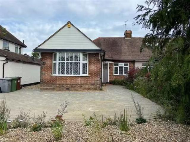 3 bedroom semi detached bungalow for rent in Billy Lows Lane.
