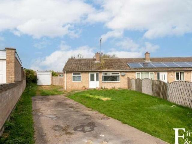 3 Bedroom Semi detached Bungalow For Rent In Oundle
