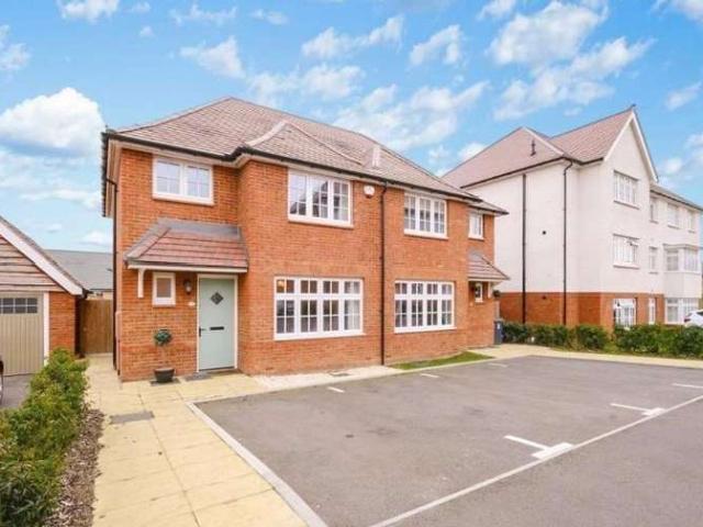 3 Bedroom Semi Detached House