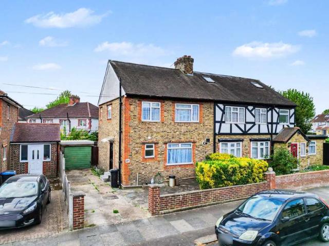 3 Bedroom Semi Detached House
