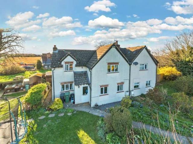 3 Bedroom Semi Detached House