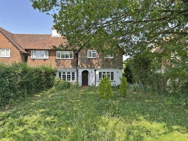 3 Bedroom Semi Detached House