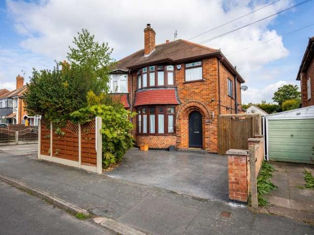 3 Bedroom Semi Detached House