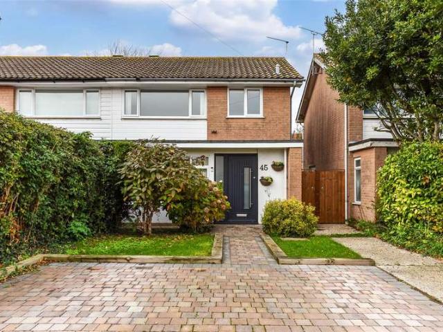 3 Bedroom Semi Detached House