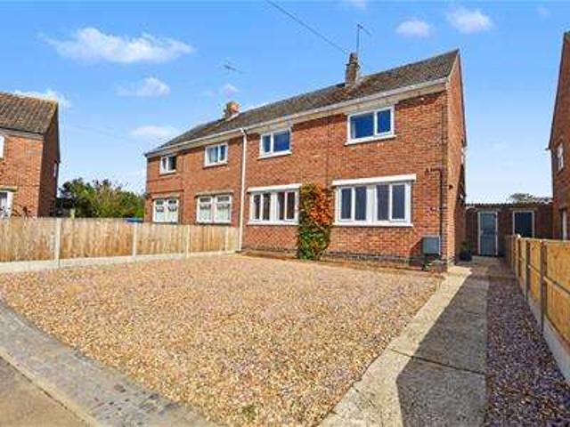3 Bedroom Semi Detached House