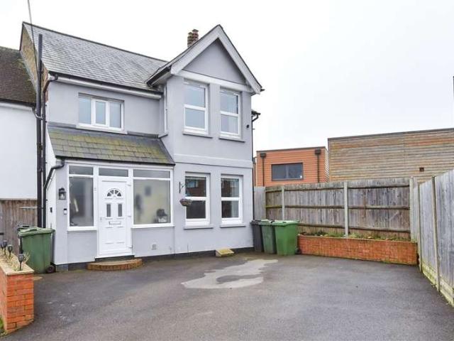 3 Bedroom Semi Detached House